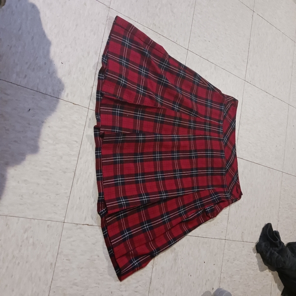Schoolbelles | Skirts | Vintage Schoolbelles Red Plaid Pleated Skirt ...